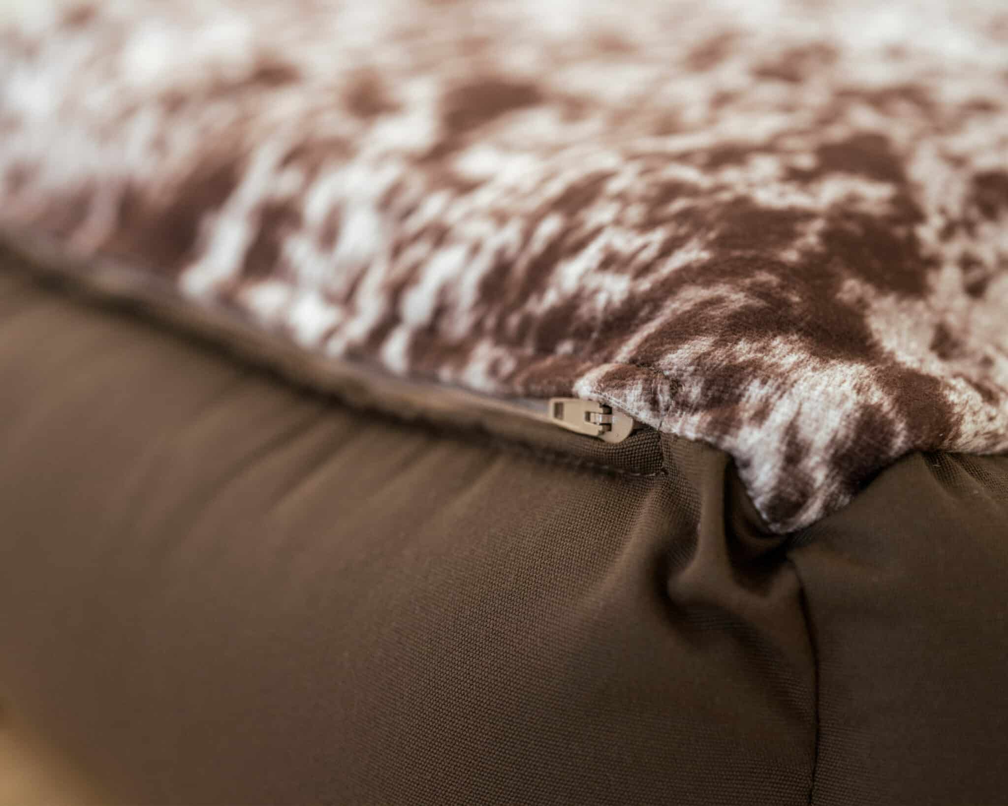 Cozy Cuddle Pet Bed | J'adore Custom Pet Beds